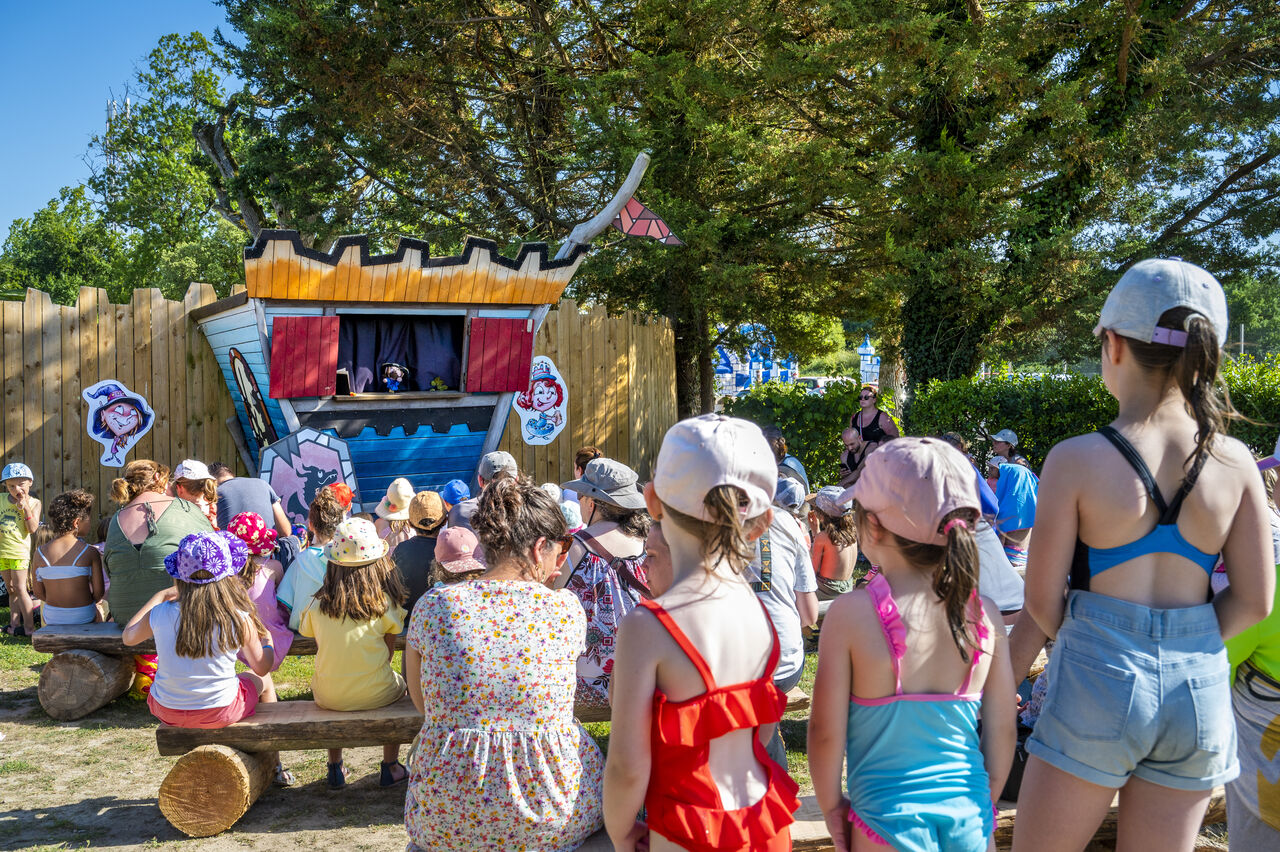 Campingvakantie Domaine des Forges, op 9km van de stranden in de Loire ...